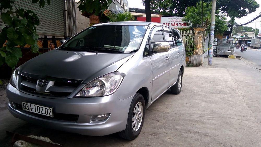 Bán xe Toyota Innova 2004 giá 270 triệu - 443046