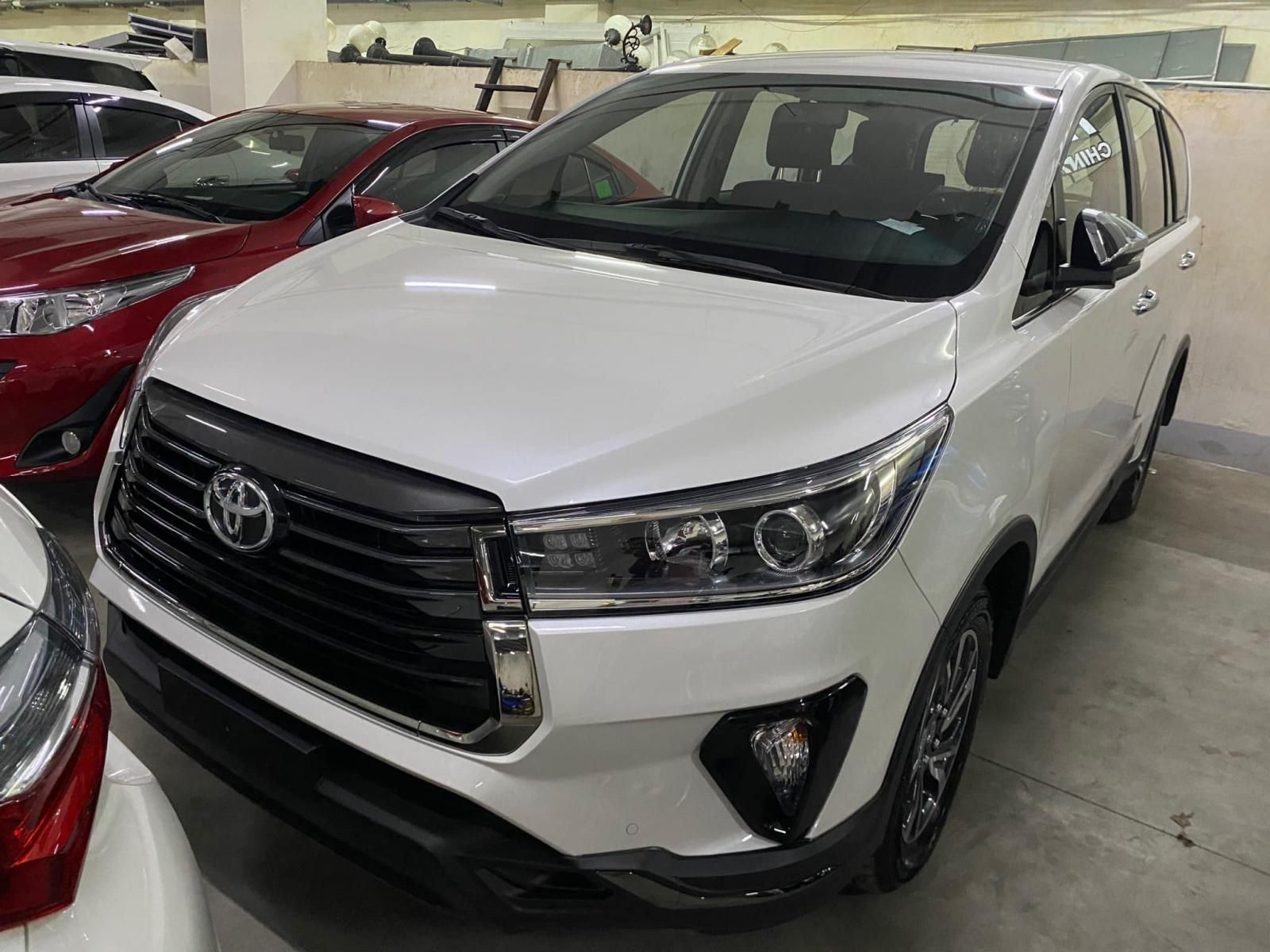 Bán xe Toyota Innova 2022 giá 885 triệu - 503226