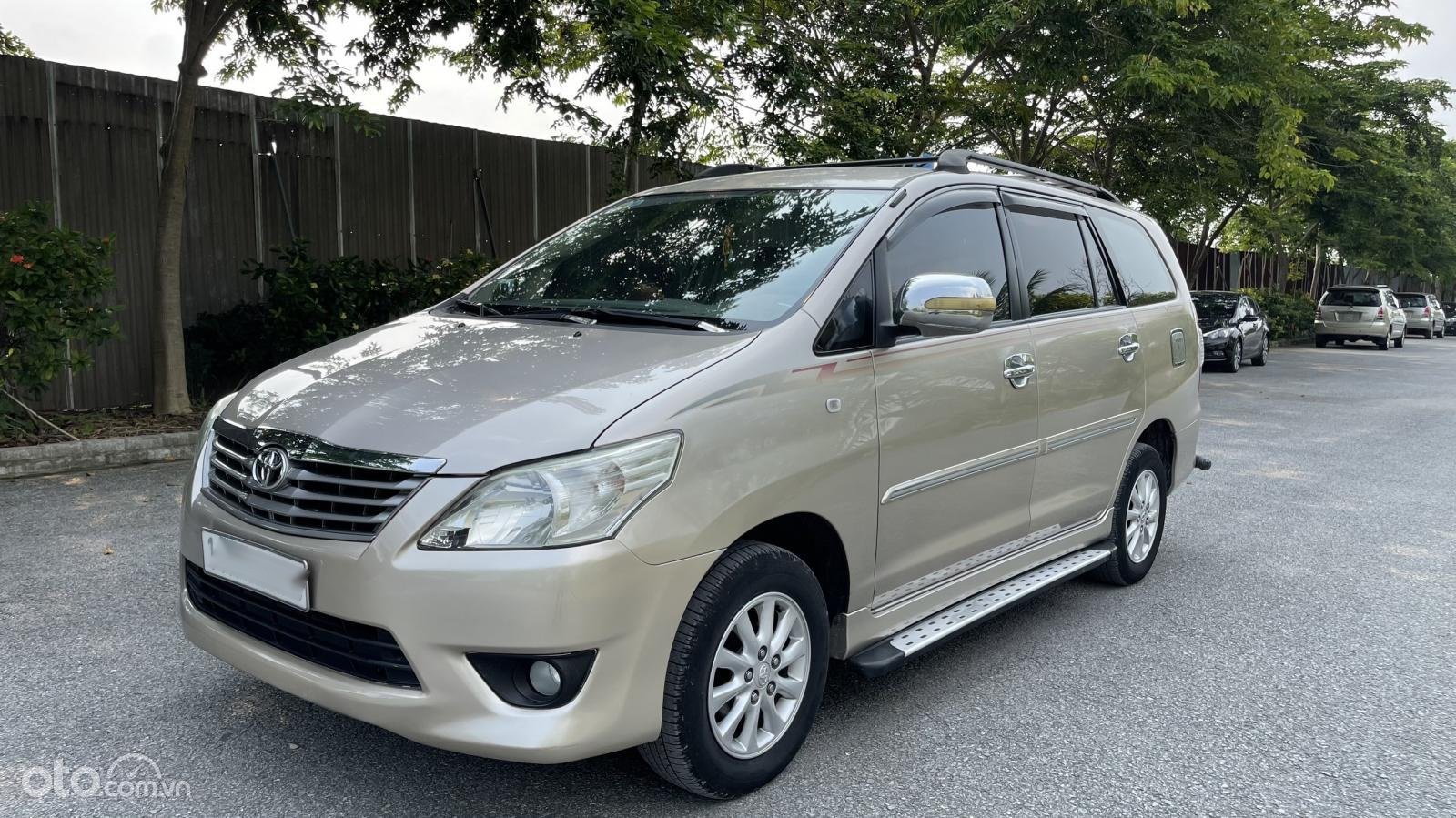 Bán xe Toyota Innova 2013 giá 385 triệu - 509765