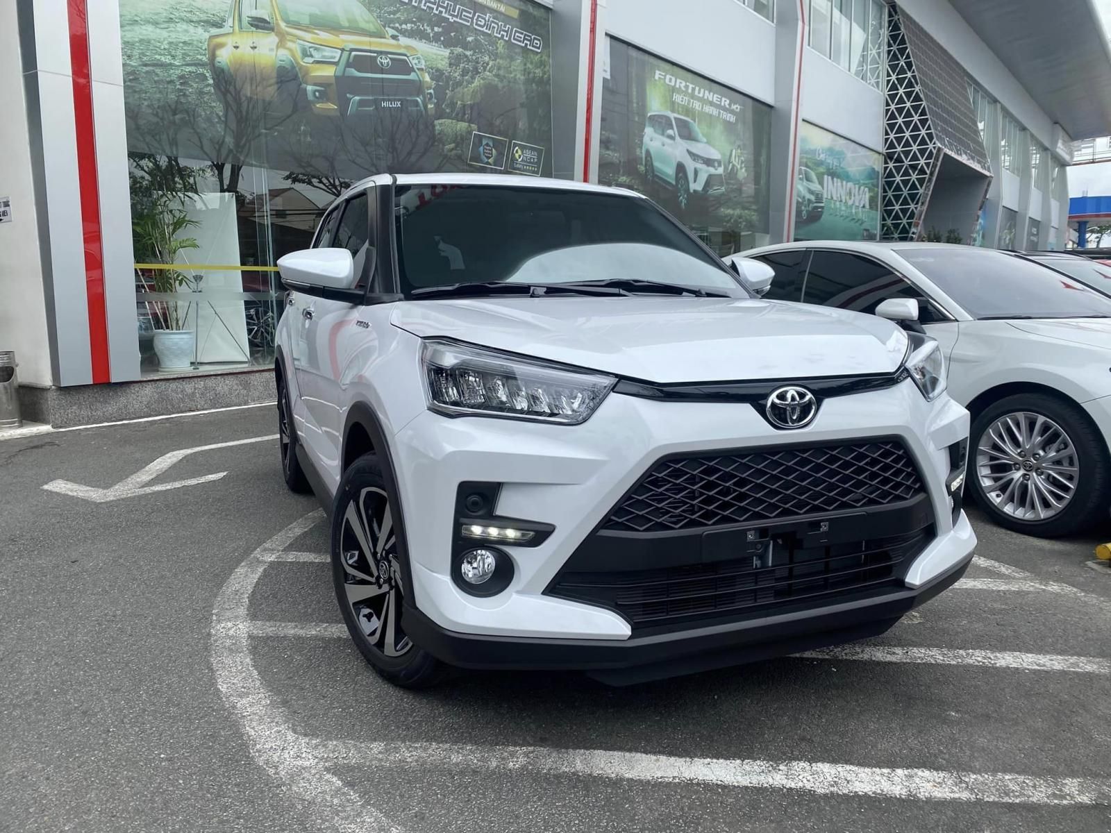 Mua bán xe Toyota Raize giá ưu đãi nhất hiện nay tại Đà Nẵng 9/2025